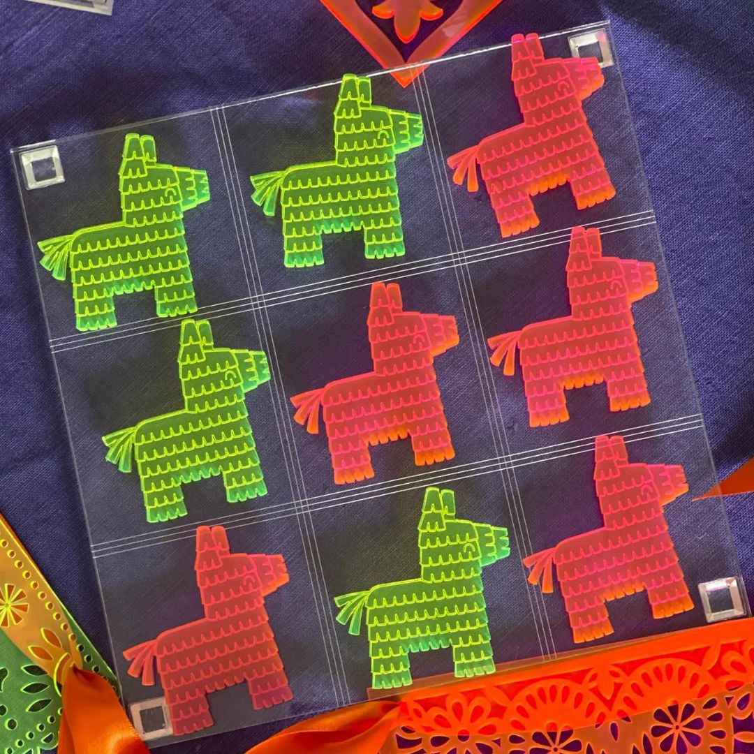 PSPT* Pink & Blue Pinata Tic Tac Toe – Feliz Modern