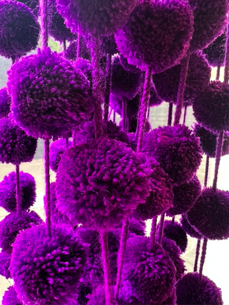DAI Single Colored Pom Strand – Feliz Modern